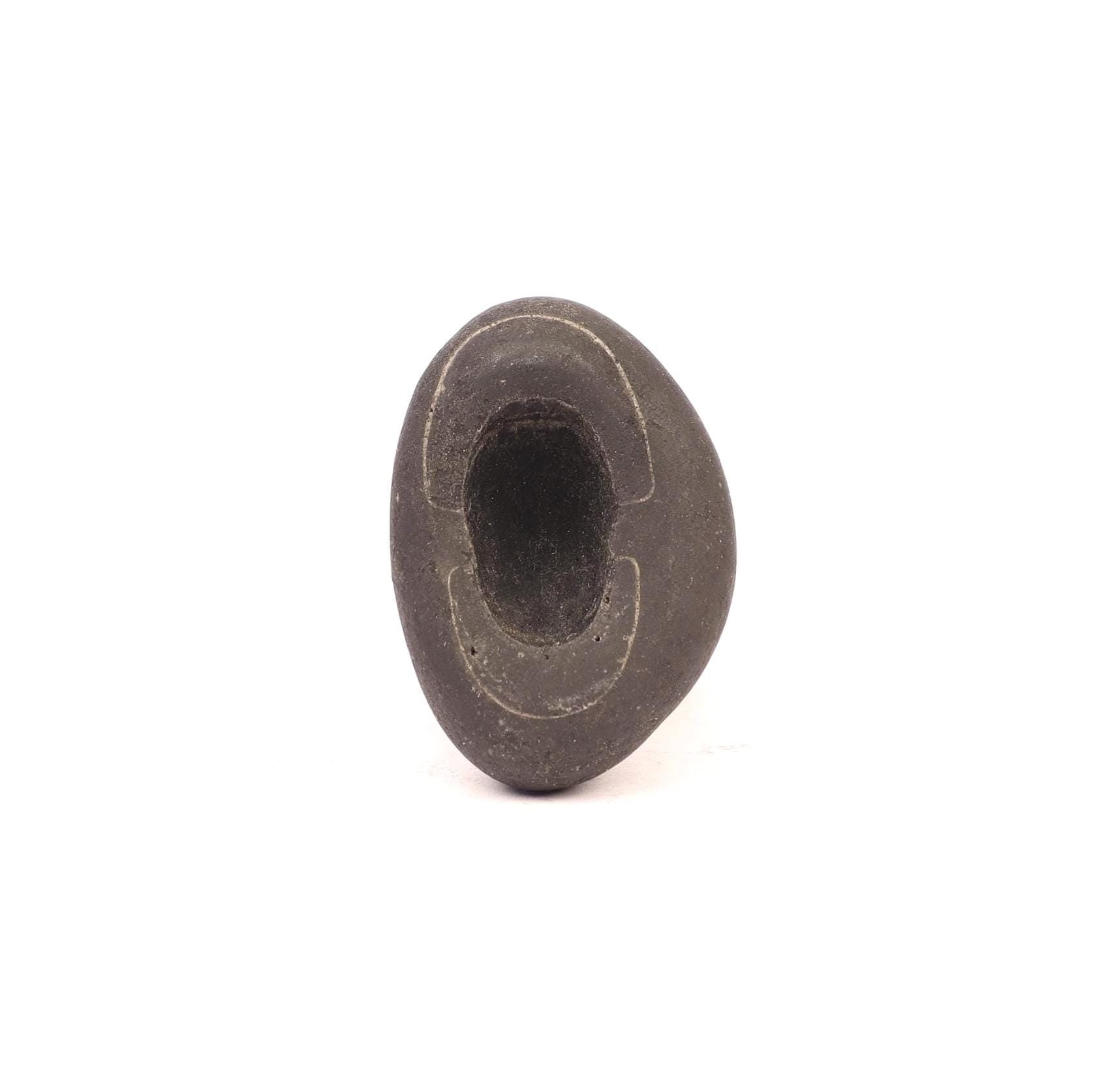 Yoni Shila Shaligram, Divine Feminine Energy Stone – Om Kleem Kali